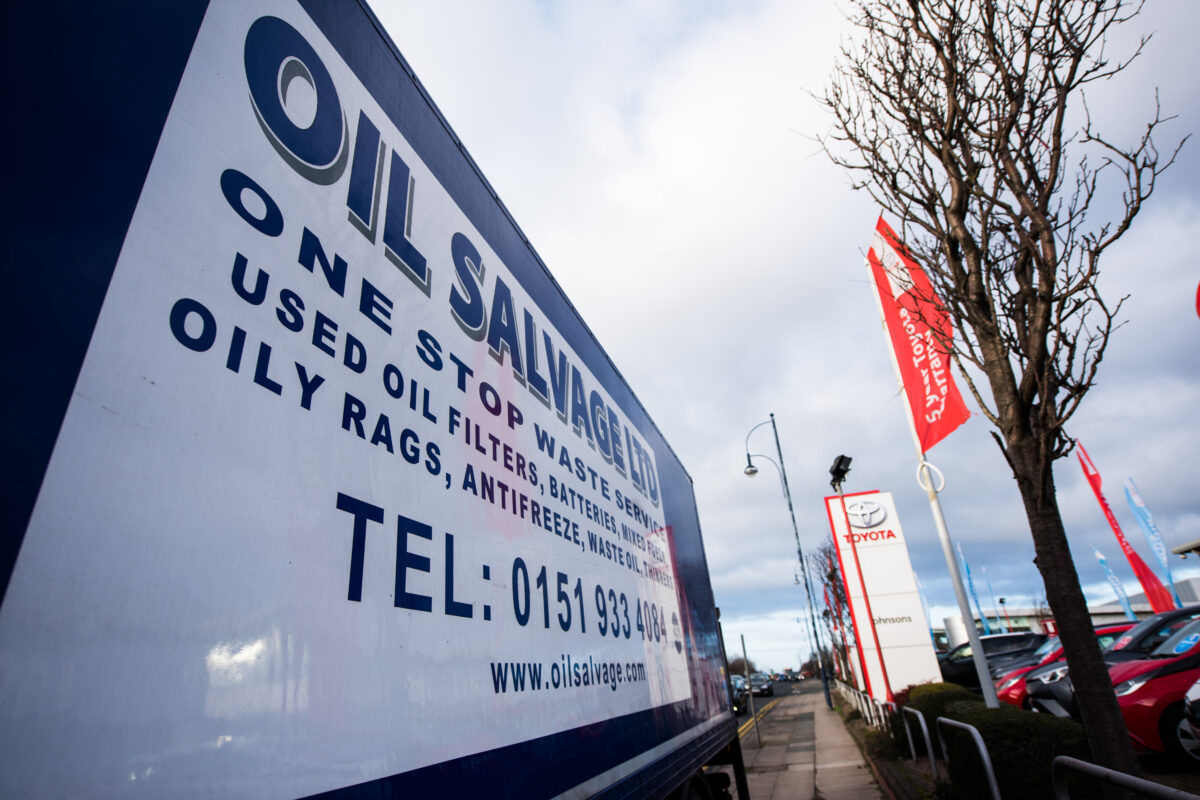 Garage Waste Collection - Oil Salvage